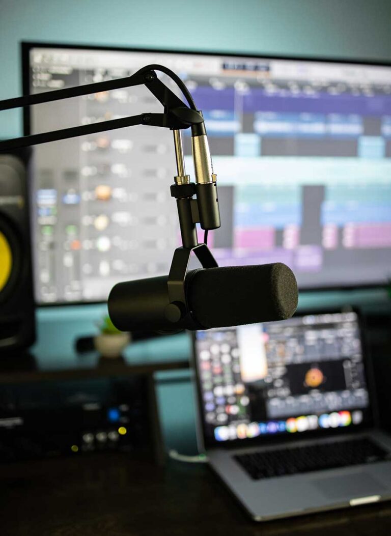 NOSOTROS - Campirana Radio 102.7